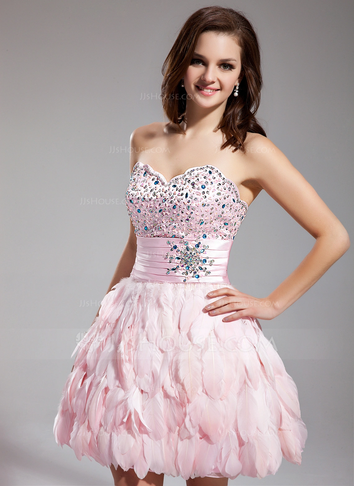 A-Line/Princess Sweetheart Short/Mini Feather Cocktail Dress With ...
